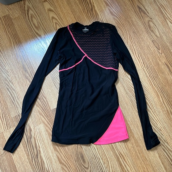 chique sport | Tops | Chique Sport Top | Poshmark